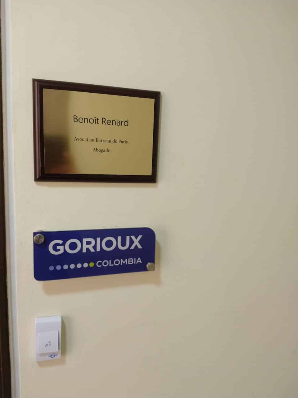 Señalética braille con lengua de señas - Norma NTC 6047 | ABS Print ...